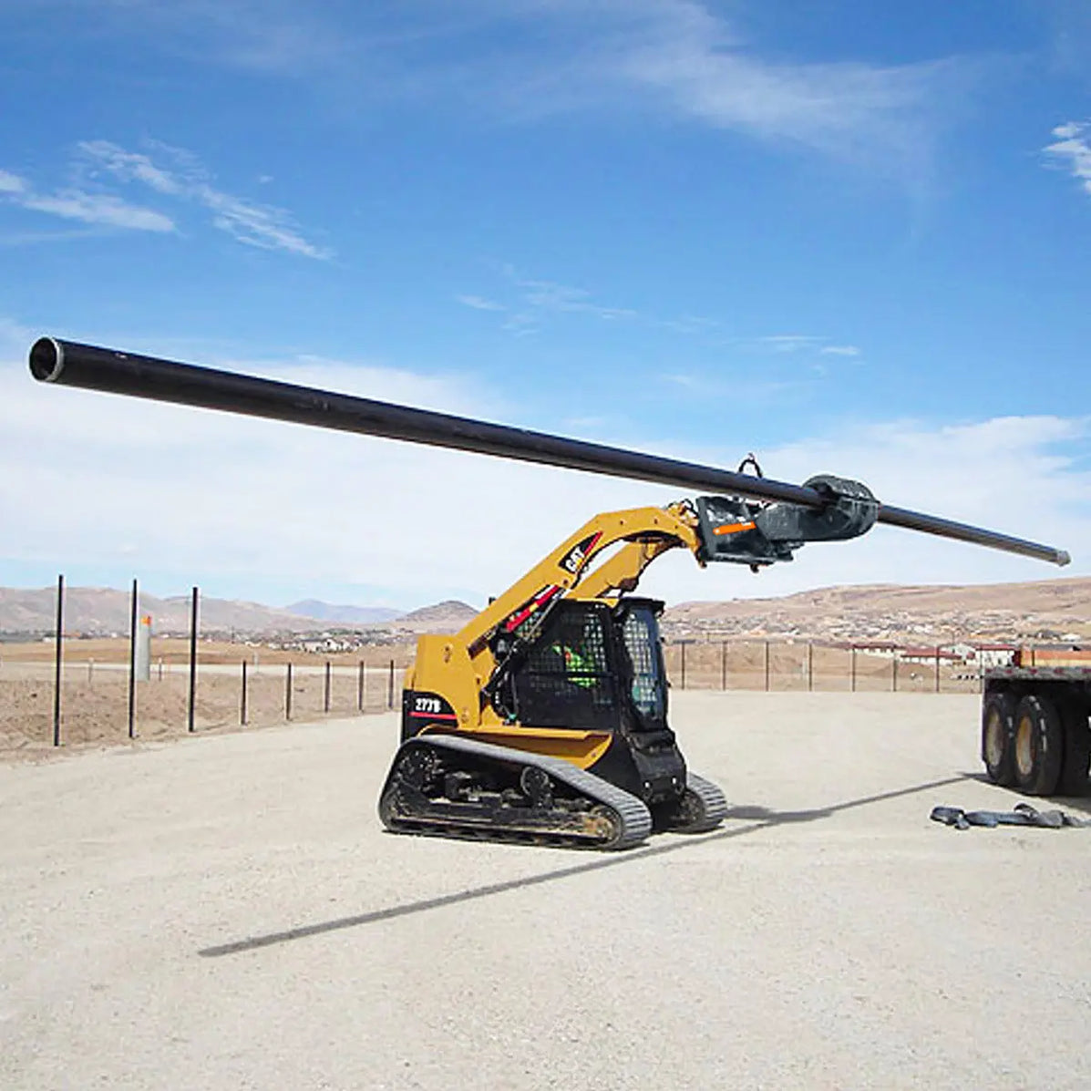 2500-lb Skid Steer Pole Setter, 45' Pole Capacity, 0°-100° Claw Rotati